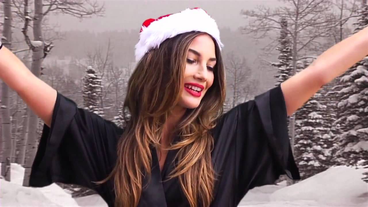 Feliz Navidad de parte de los ángeles de Victoria's Secret | Agencia ...