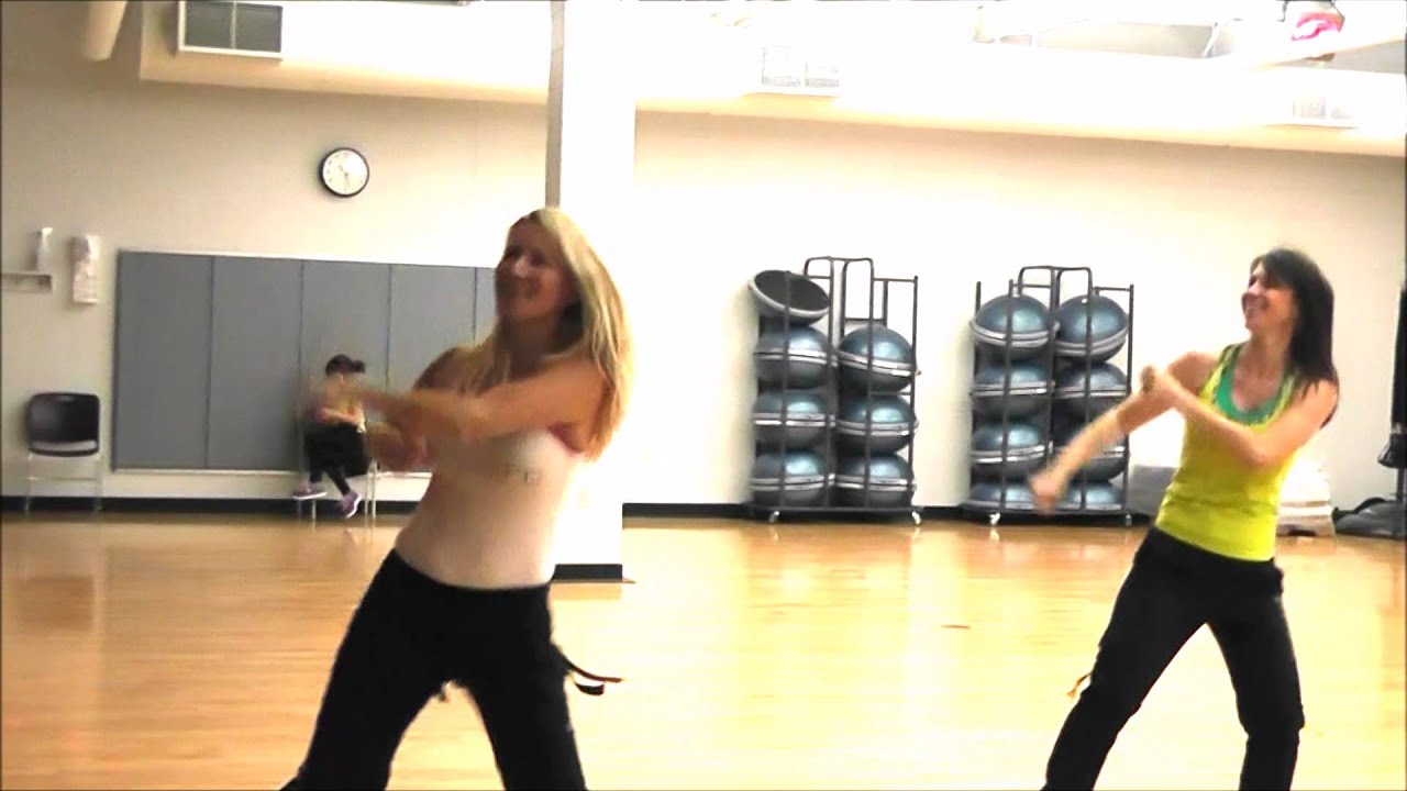 BOOGIE BOOGIE Zin 60 CHA CHA ZUMBA ROUTINE Rachel Bernhardt - YouTube