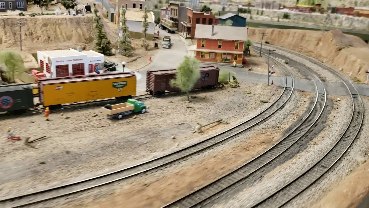 Adobe Mountain Model Train Swap Meet - YouTube