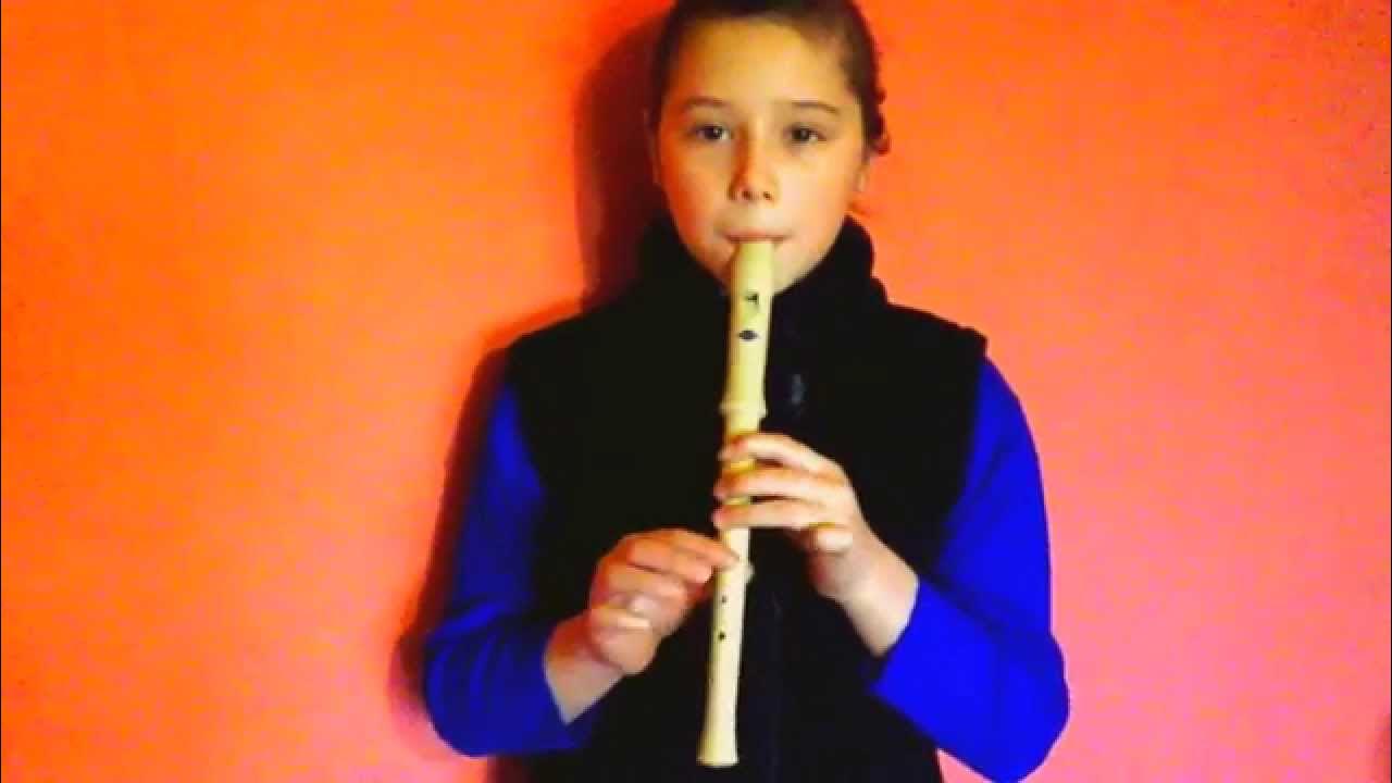 Jak zagrać sto lat na flecie prostym - YouTube