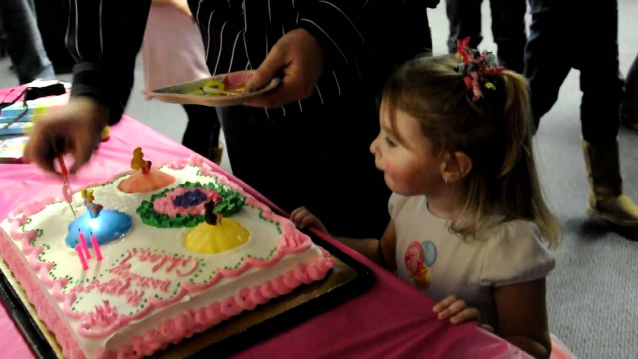 Chloe's 3rd Birthday Cake - YouTube