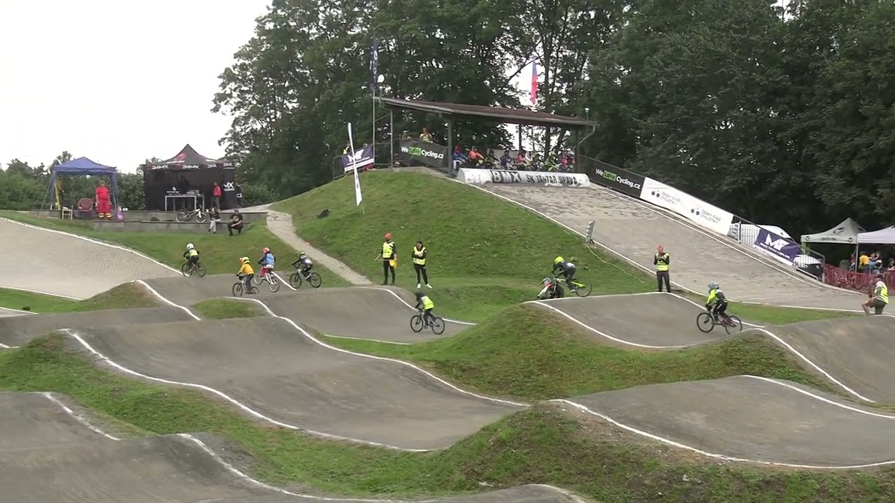 2022: ČP8 Opava B6 finále - YouTube