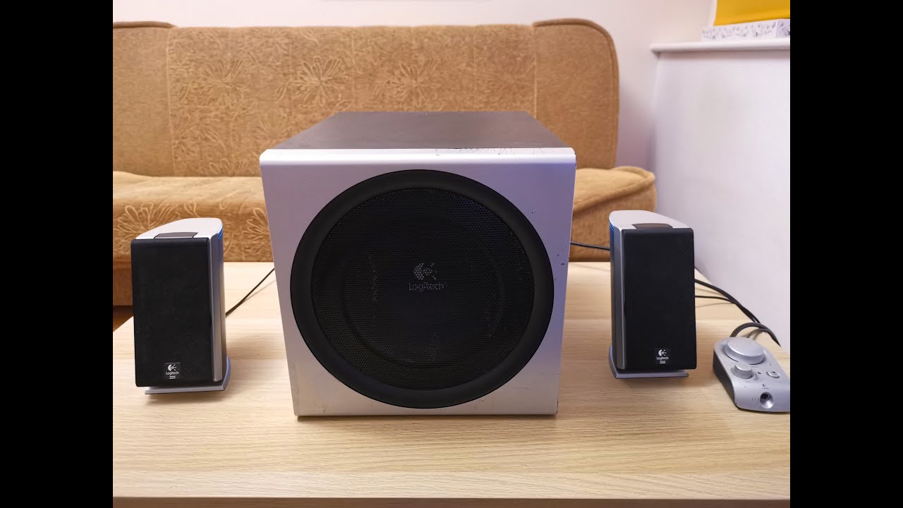 Logitech Z-2300 THX - Mini test grania - YouTube