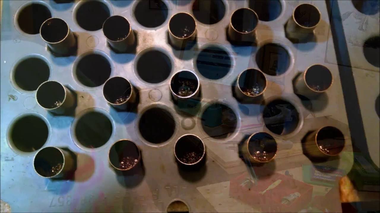 Reloading the .40 Smith & Wesson (Reloading 101) - YouTube