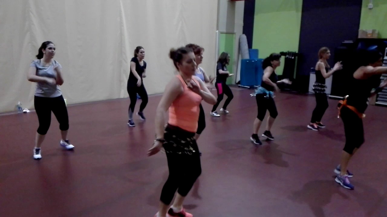 Zumba latino. Dance - YouTube