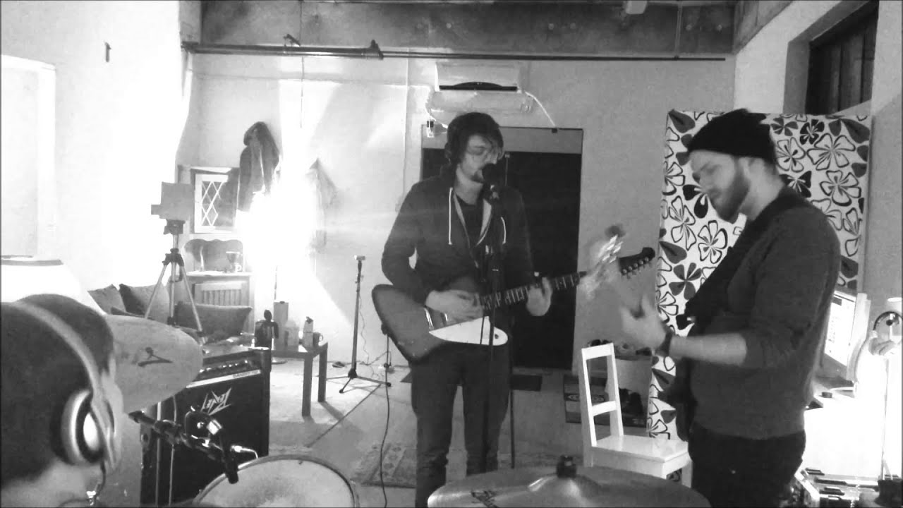 pooShine - AlaKASAM - YouTube