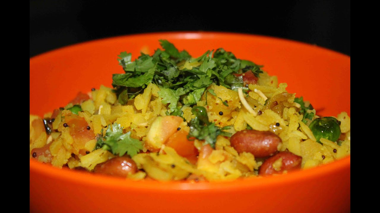 Chivda Poha Masala Namkeen Recipe in Hindi-How to make Maharastrian ...