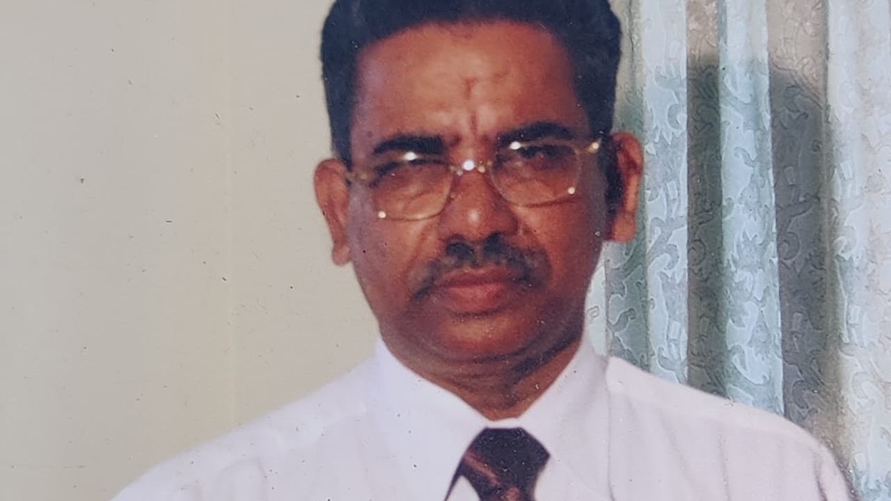 K.P.Babukutty (75) Funeral Service Live - YouTube