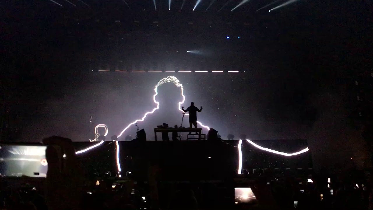 DJ Snake - Mo Bamba VIP (Boombox Cartel, Sheck Wes) [Kraków Live ...