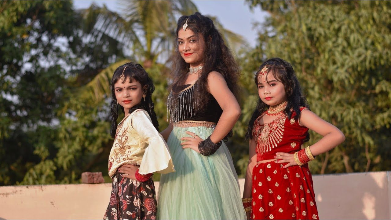 chudi jo khanki hatho me//chudi jo khanki hatho//chudi jo khankee ...