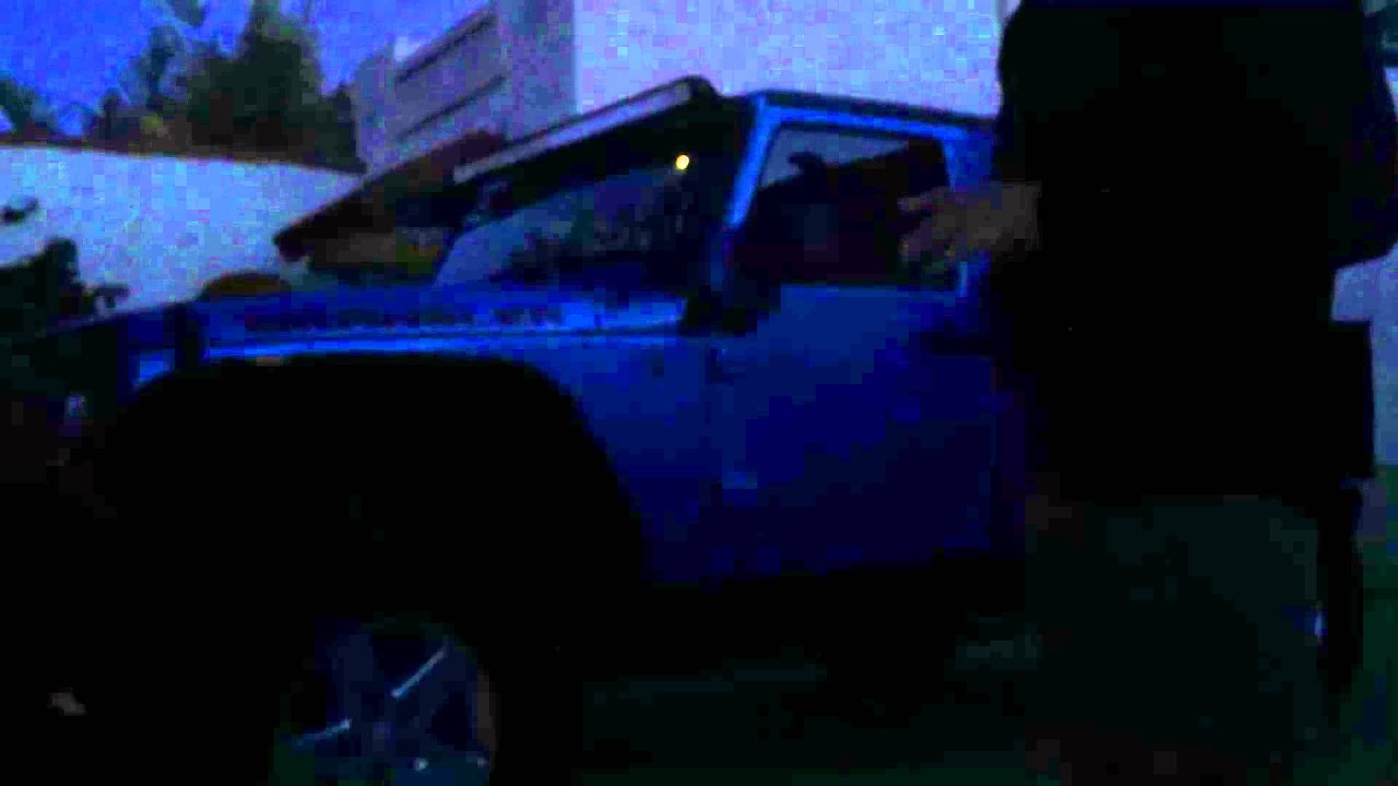 LUX Rock Lights Jeep JKU - YouTube