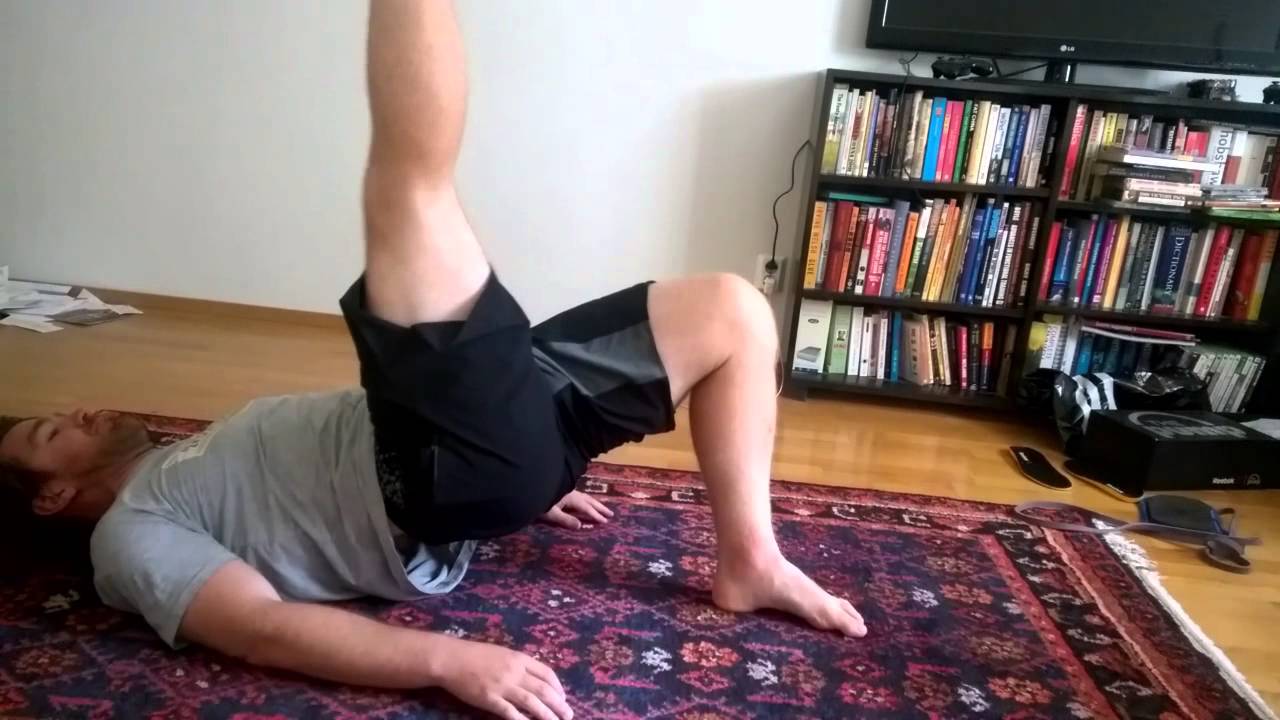 Glute Bridge with Leg Kick Demo - YouTube