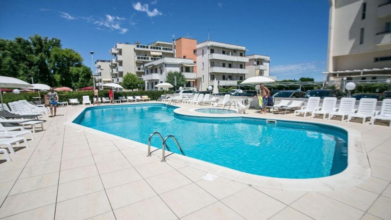 Park Hotel Serena, Rimini, Italy - YouTube