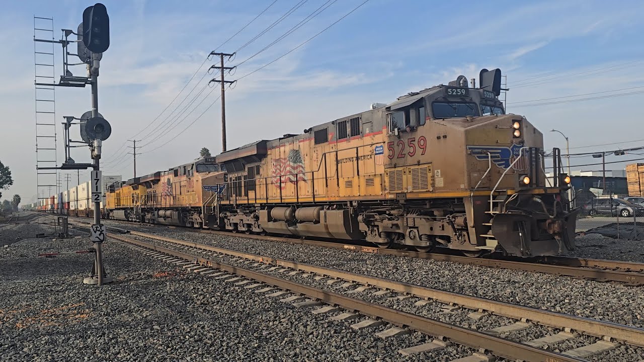 Union Pacific Z Trains. - YouTube
