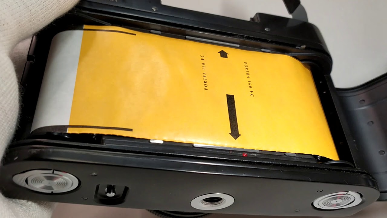 How to load Kiev-60 camera. Arax-60 film loading - YouTube