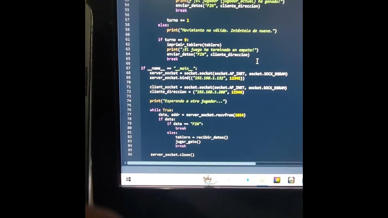 juego de gato con Python y conexión UDP - YouTube