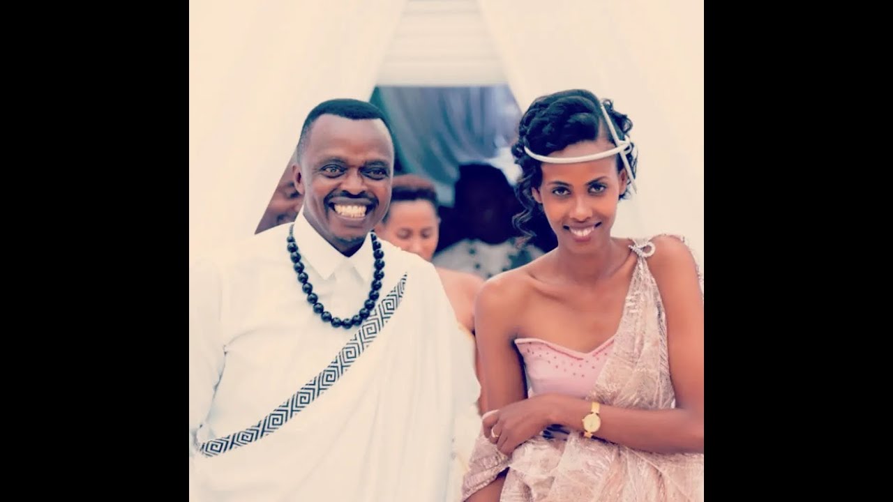 MOSES & MOLLY Introduction Ceremony - YouTube