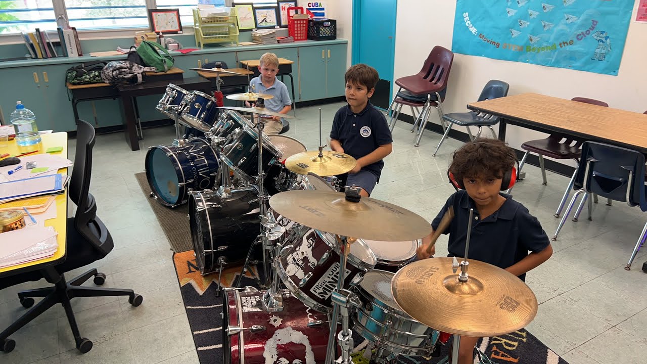 South pointe elementary intermediate class going over show 2022 - YouTube