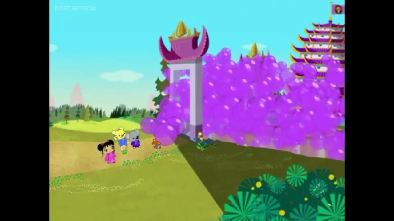 Hoho gets mad at the bubble. - YouTube