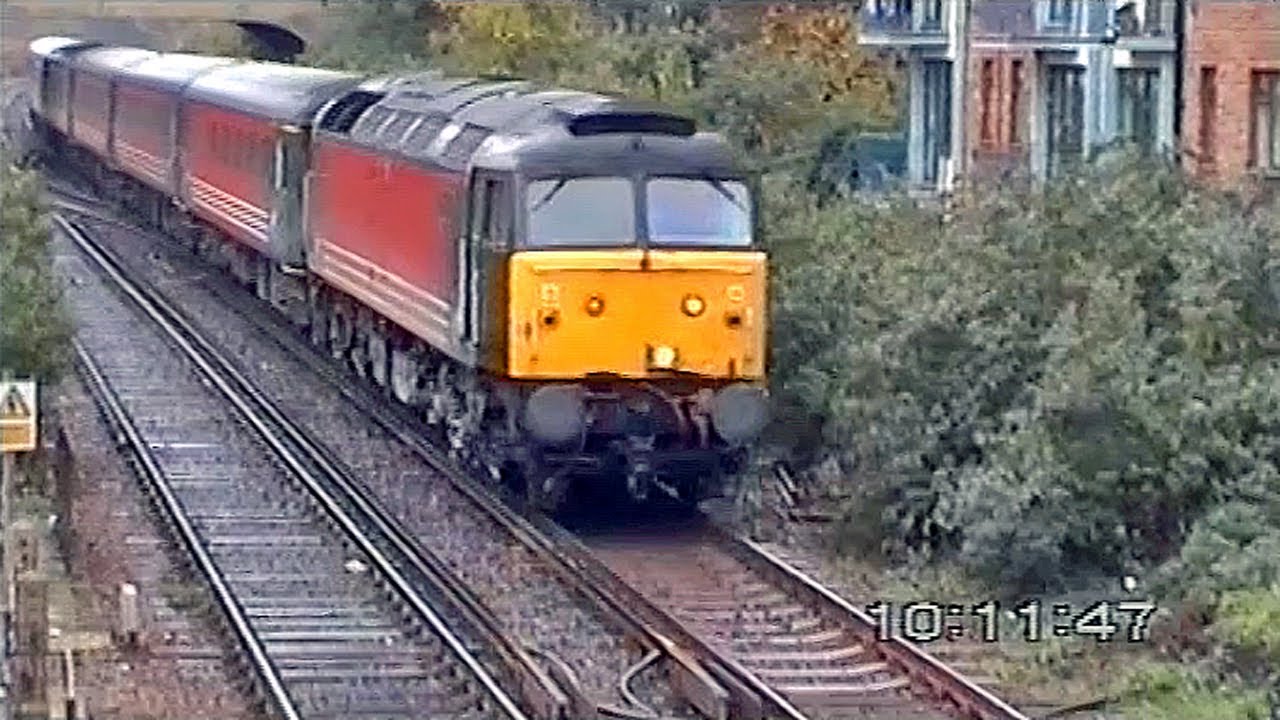 Class 47 47853 | Cosham | 18th November 2001 - YouTube