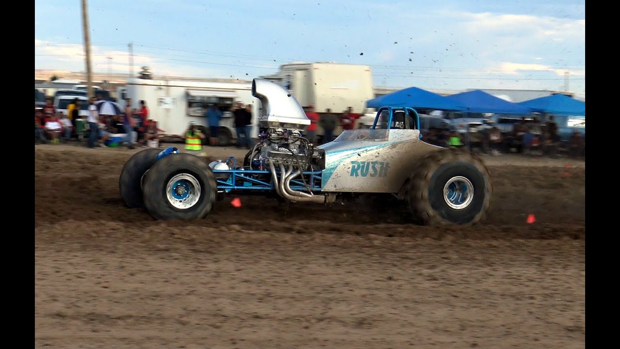 Arizona Mud Racing - Super Modified Chinle, AZ 2015 Part 1 - YouTube