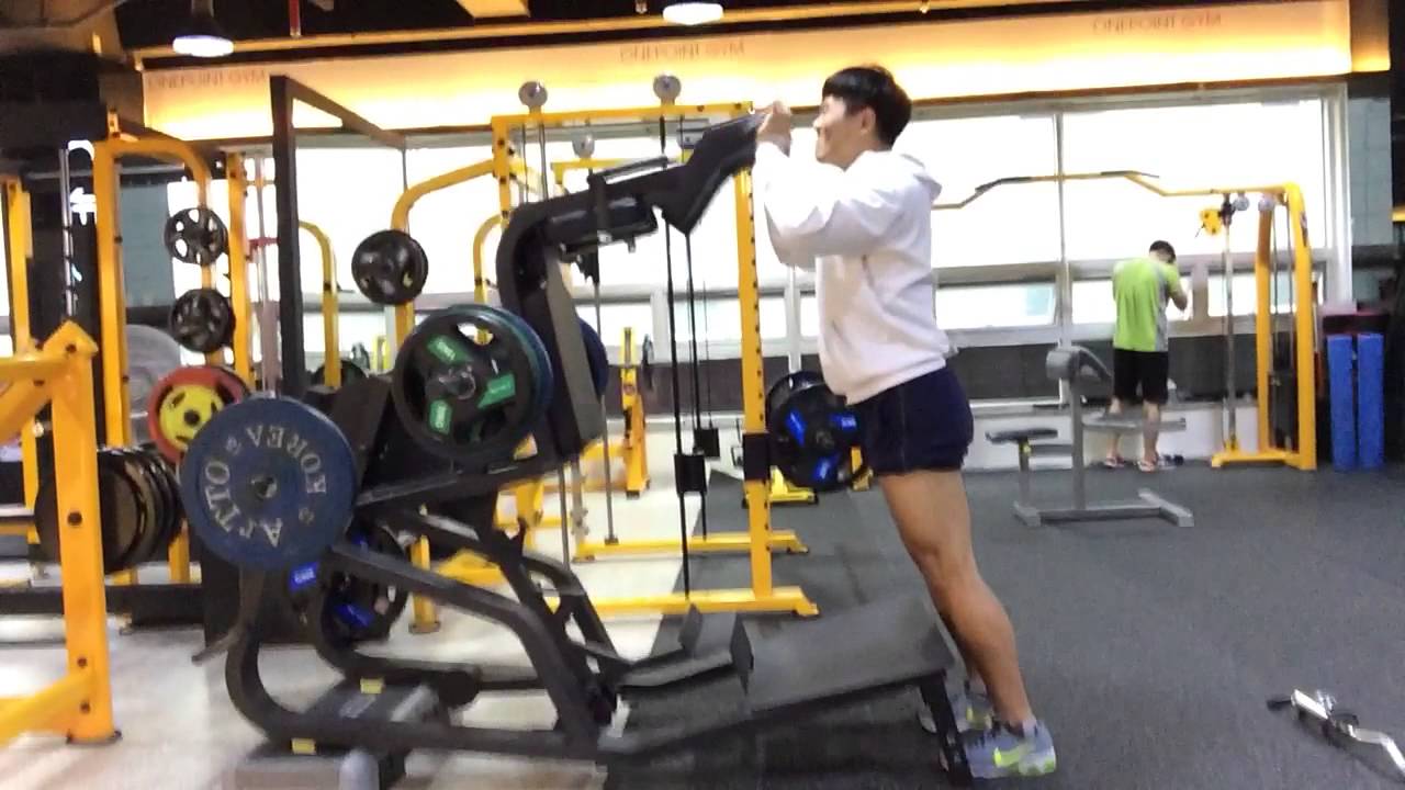 V squat - shoulder press - YouTube