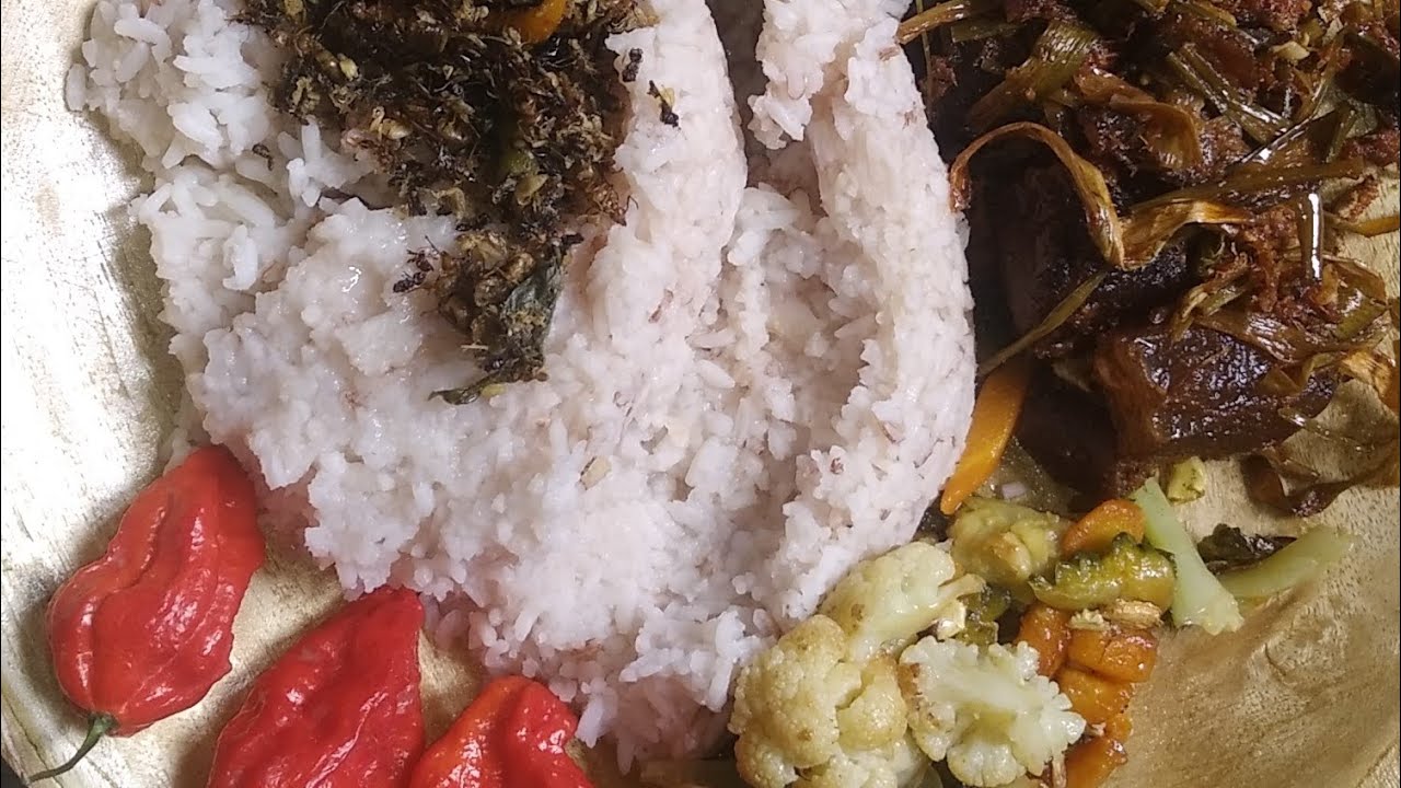 Mukbang/wokosonkongwithmani/leaves/yam/kingchilli n smoke vegetables ...