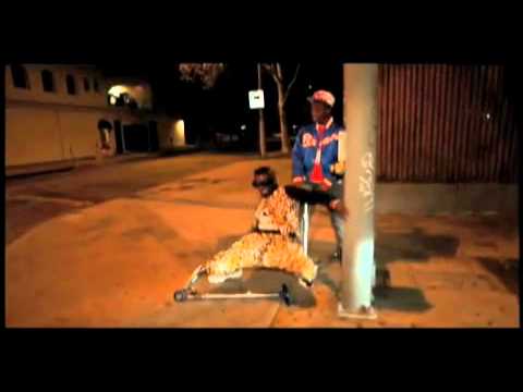 Chris Brown - Beautiful People (Video)