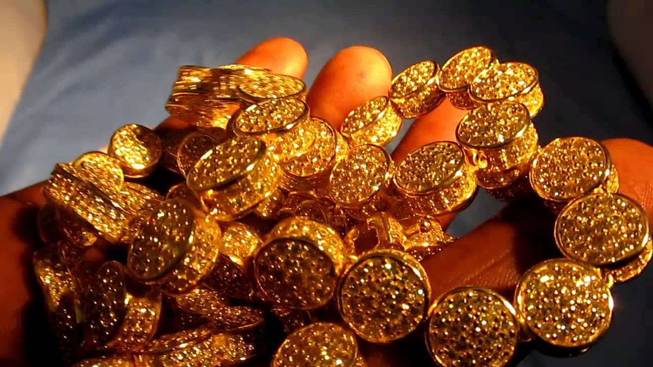 BORN STUNNA BIRDMAN & RICK ROSS 360 DIAMOND NECKLACE - YouTube