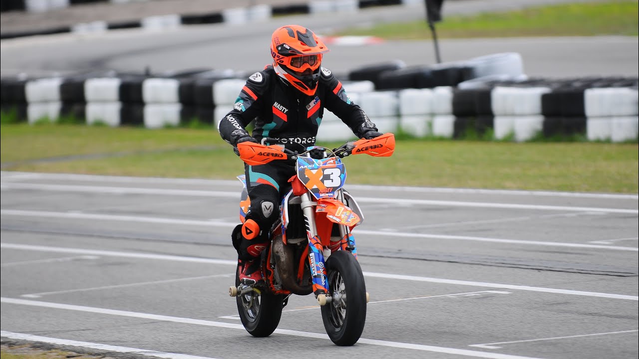 Mini Motard Race 2023 - YouTube