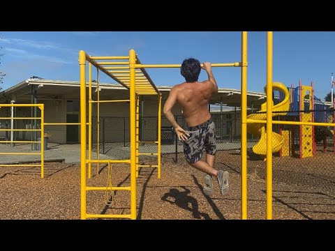 First Time Trying To Do One Hand Pull Up - YouTube