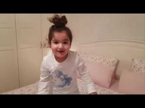 ALT KOMŞUMUZA ALLAH SABIR VERSİN ESMANUR YATAKTA ZIPLIYOR