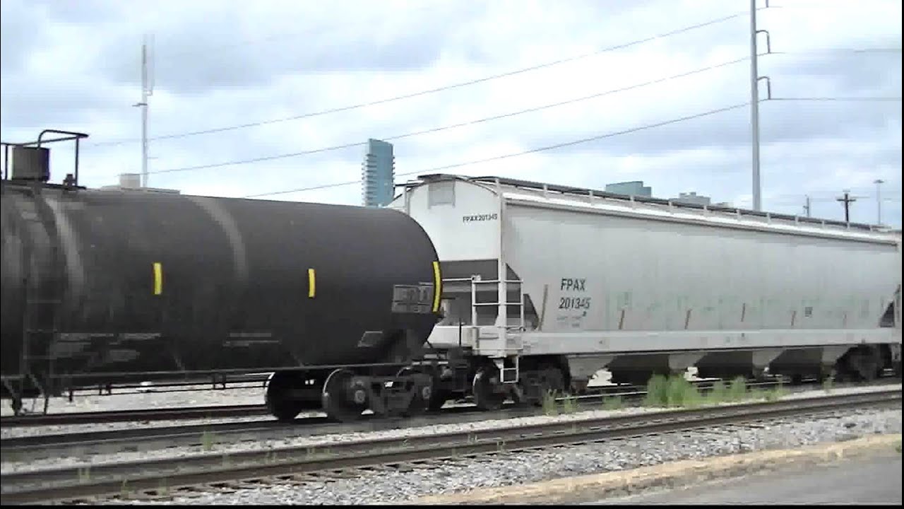 Fort Worth, Texas - UP 7717 - 03/15/2012 - YouTube