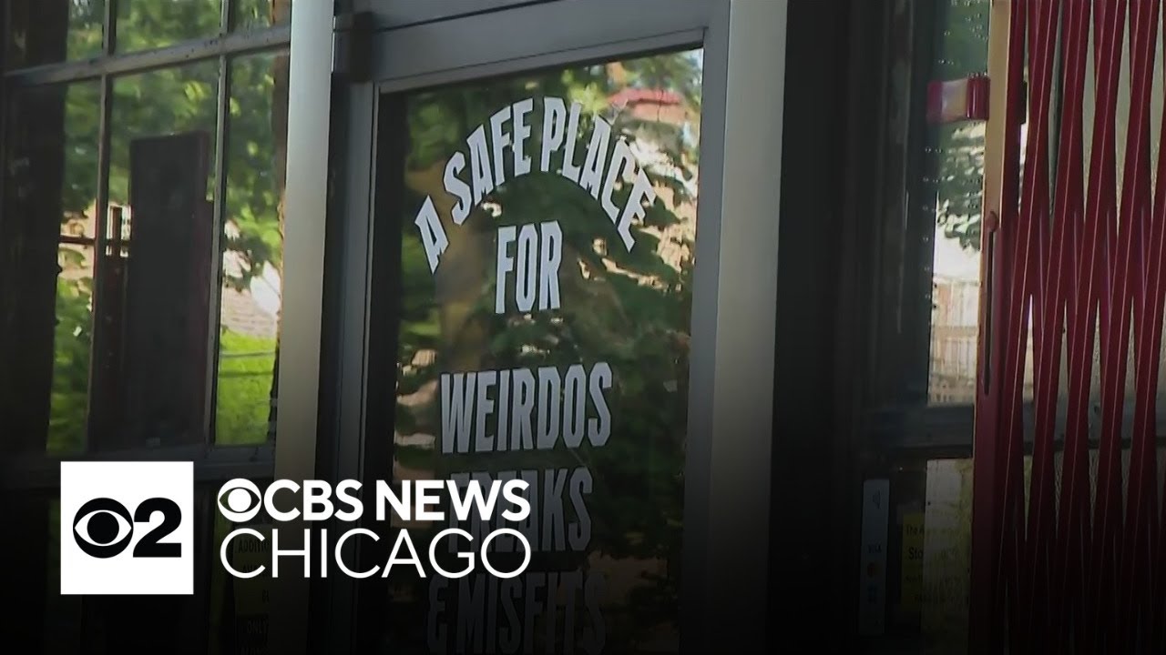 The Alley’s 48th anniversary block party in Chicago - YouTube