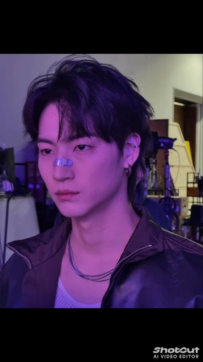 Got7 Jayb Python Behind - YouTube