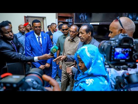 Wasaaradda Warfaafinta kaftan & Suugaantii ayaa Taala Xasuus & Farxad ...