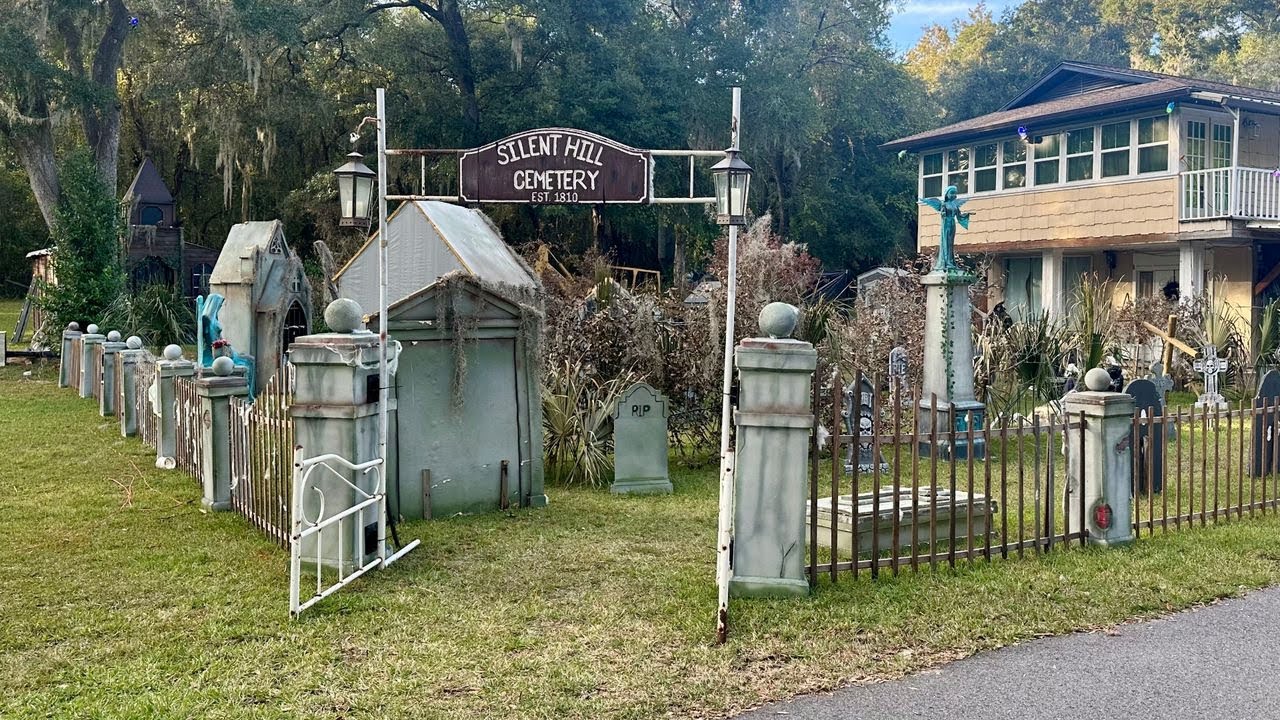 ‘It’s priceless’: Dunnellon family turns yard into family-friendly ...