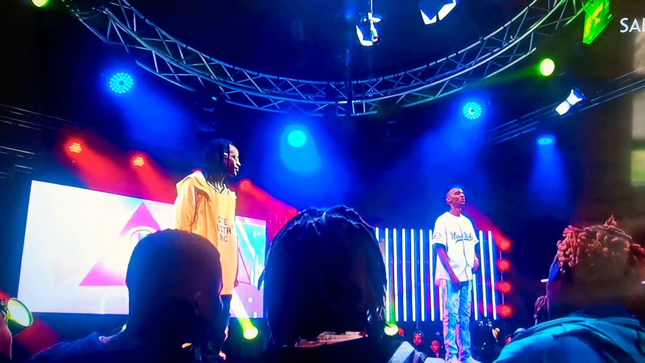 OneMic Season 3 - Insaney vs Tsonga Rap god - YouTube