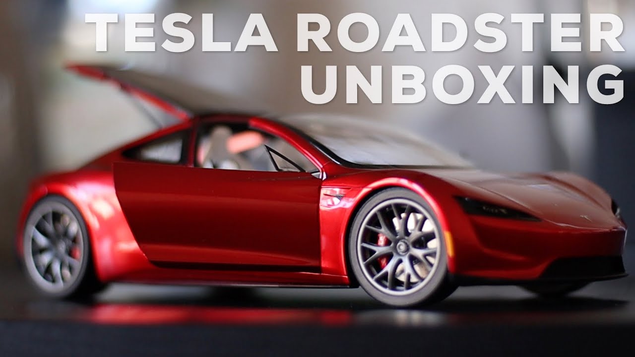 DIECAST TESLA ROADSTER 1:18 Scale UNBOXING - YouTube