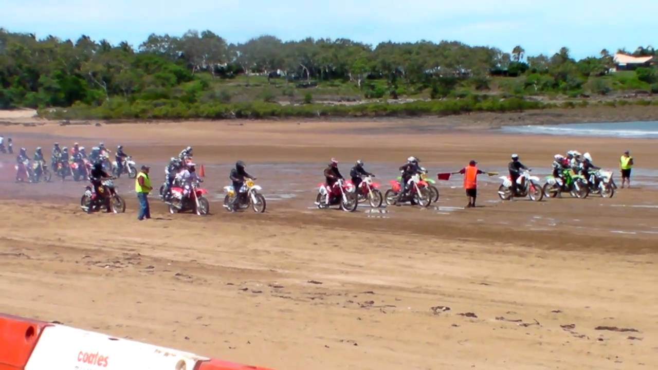 GRASSTREE BEACH RACES 2010 500CC race 2 - YouTube