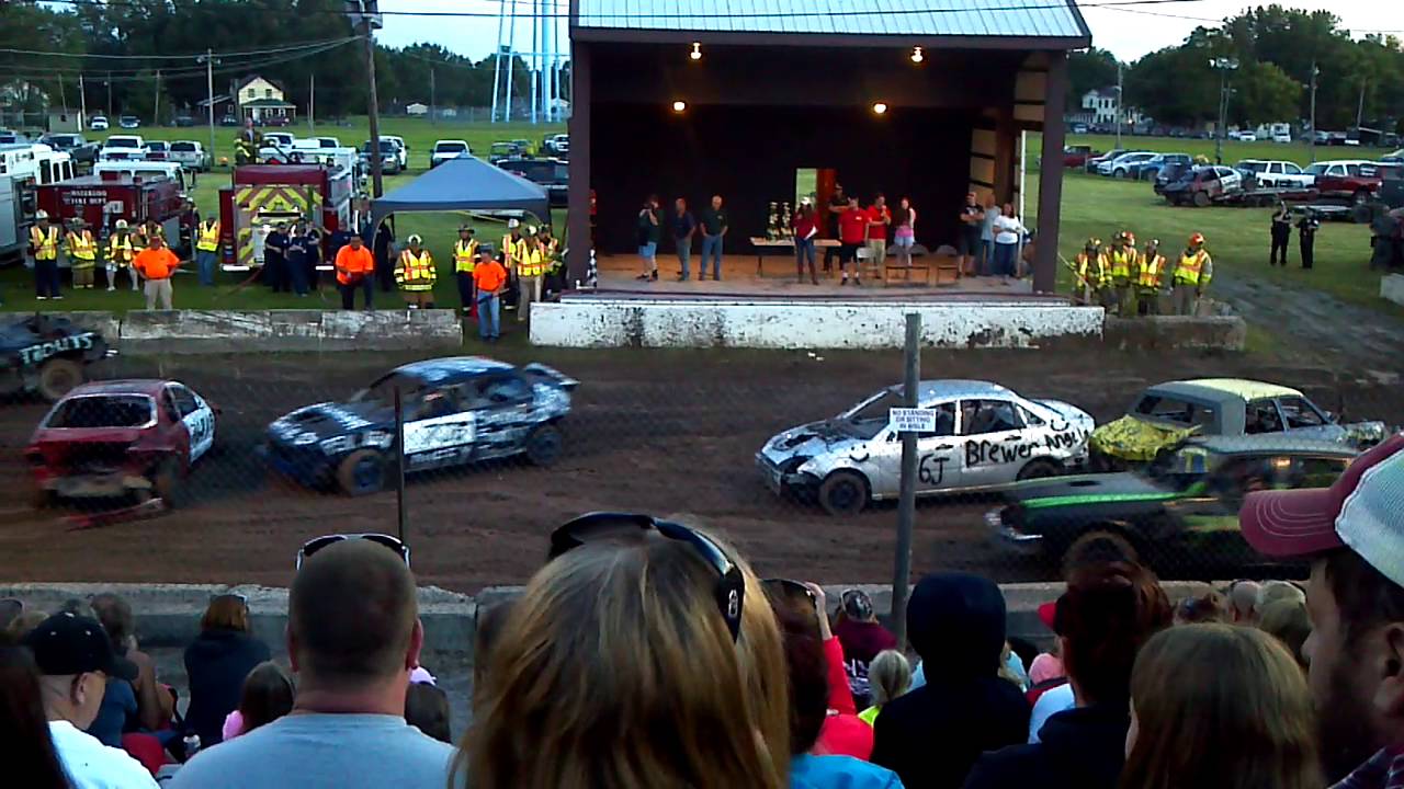 Dirty Old Demo Derby Bad Hit Joe! - YouTube