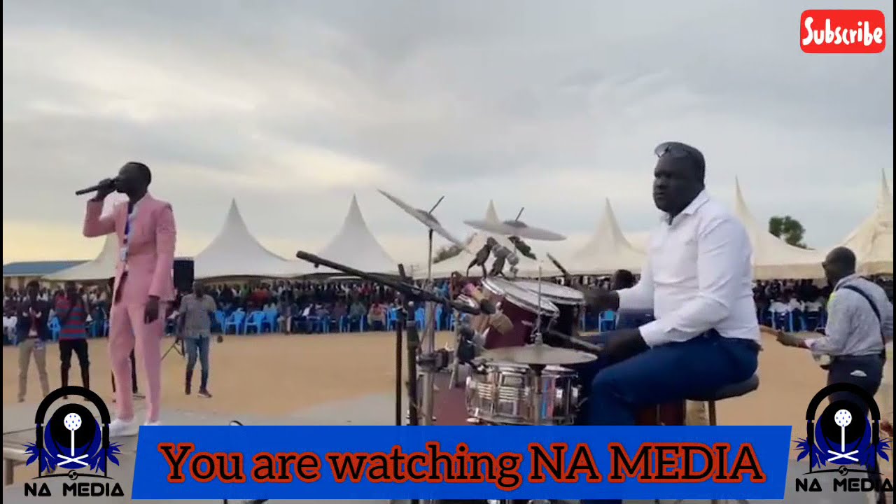 ALIJOMA MABIL PERFORMING LIVE MUSIC IN JUBA - YouTube