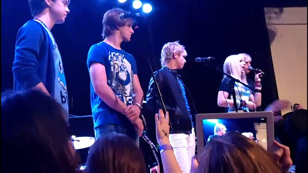R5 Concert Adventure - YouTube