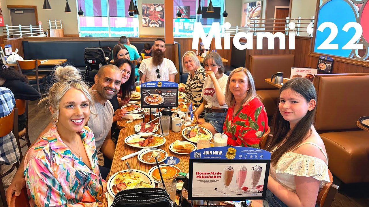 Miami '22: My Airbnb Tour, The Heat Game, and More! - YouTube