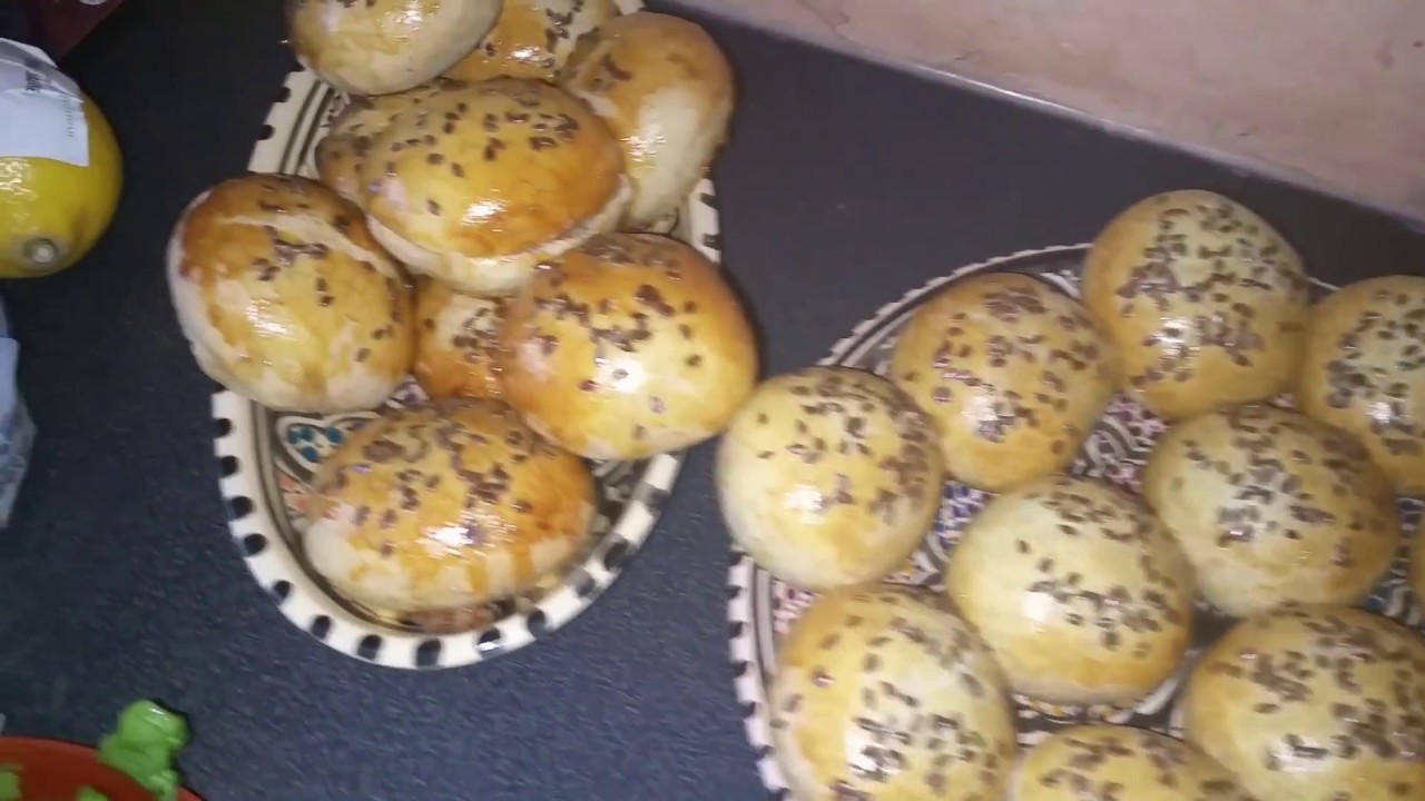 Pain hamburger mini burger BUNS homemade - YouTube