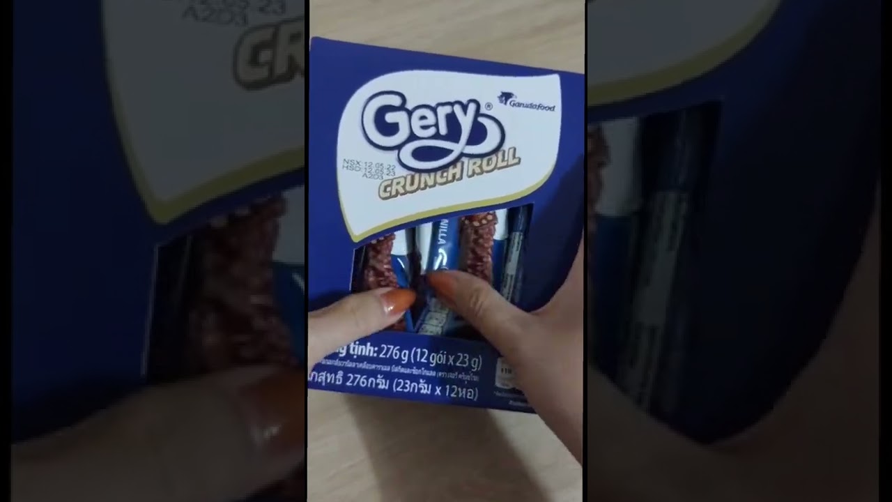 Unboxing Thailand's Gery CRUNCH ROLL Chocolate Cookies #shorts - YouTube