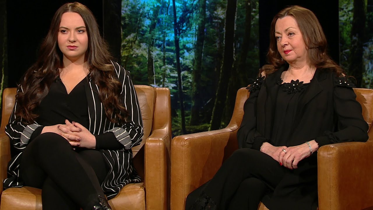 Sandy Kelly and niece Sandie Ellis, on losing sister and mum, Barbara ...