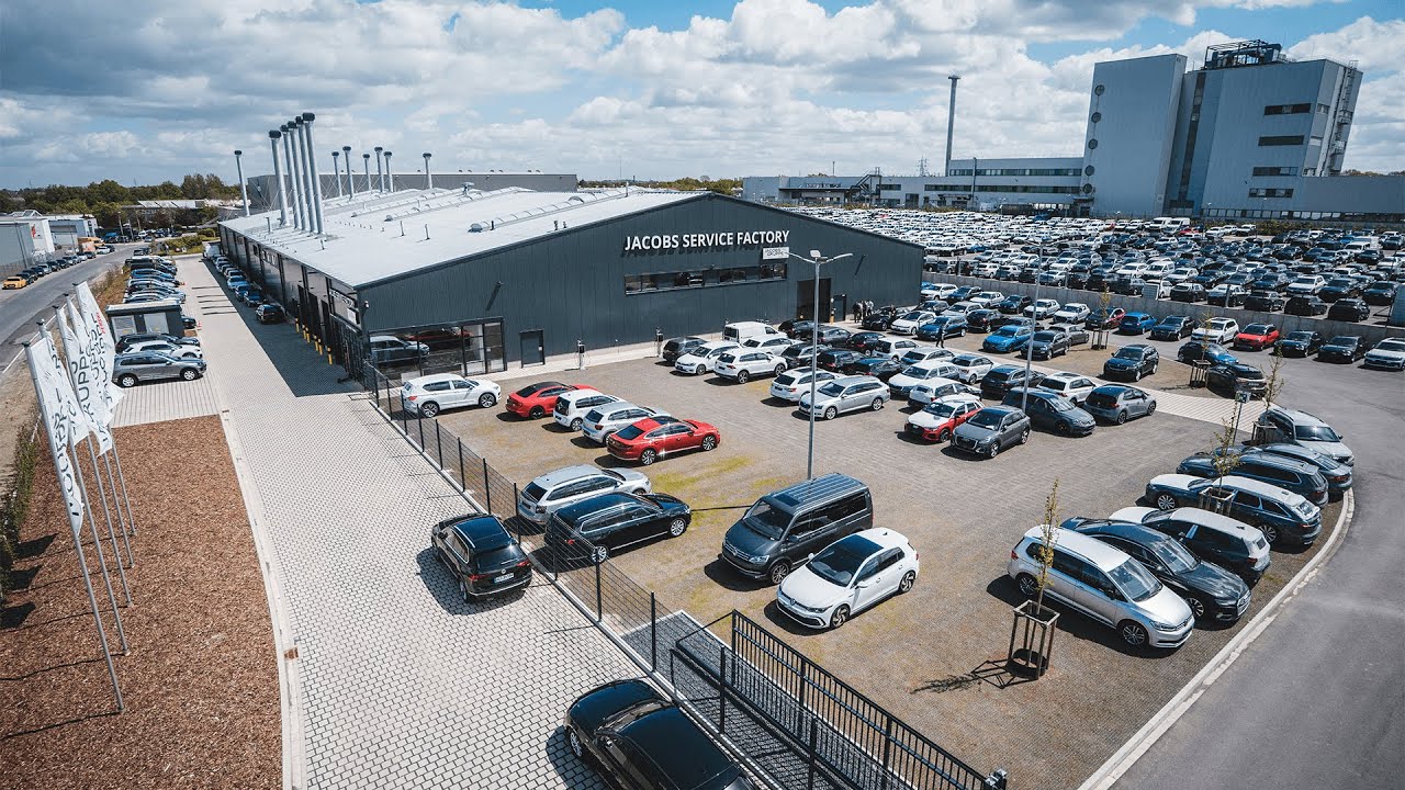 Service Factory | Jacobs Gruppe - YouTube