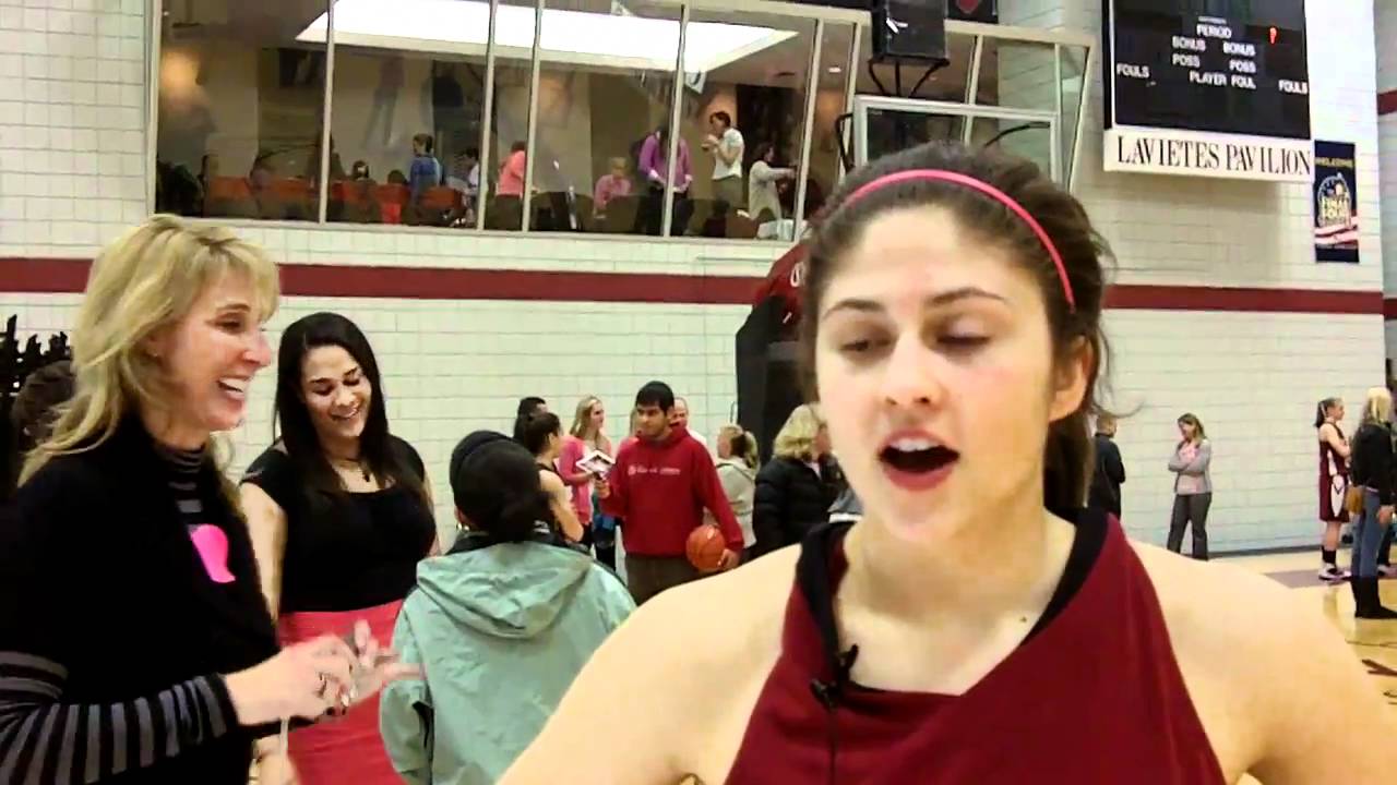 Brogan Berry Joins 1000 Point Club - YouTube