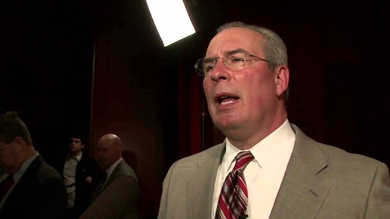 Bill Moos announced as Washington State University athletic director ...